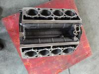 China Bare Cylinder Block for GM 6.5L V8 Diesel Engine OEM 10137567 T Style Replacement for sale