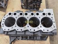 China Cylinder Block for Nissan QD32 Engine Standard Size 1 Year Warranty for sale