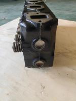 China 4D33 Cast Iron Cylinder Head Complete ME999863 for Mitsubishi Fuso Chevrolet Trucks 4 Cylinder for sale