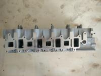 China 4M40T Cylinder Head ME202620 ME193804 908514 for Mitsubishi Montero 2.8TD Diesel Engine for sale