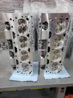 China Aluminum Cylinder Heads with Guide Plate Bolts for Chevy 350 5.7L V8 Small Block SBC GM for sale