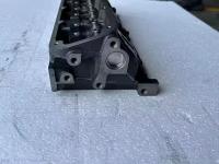 China Cylinder Head for Chrysler 318 5.9L V8 Engine Cast Iron New Replacement Auto Part for sale