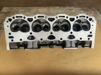China 8V Complete Cylinder Head GM350-906 12558060 12529093 for Chevrolet Chevy Iron Casting for sale