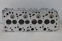 China Toyota 2C-TE 11101-64132 11101-64390 Complete Cylinder Head 2.0 2.2L Cast Iron Aluminum for sale