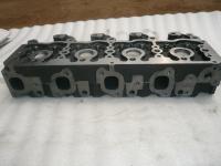 China Toyota 14B Diesel Cylinder Head 11101-58040 1110158041 Cast Iron Engine Part Standard Size for sale