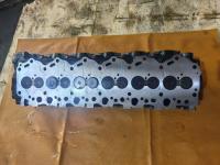China Toyota 1HD-T 12V Engine Cylinder Head 11101-17020 11101-17040 11101-17050 Cast Iron for sale