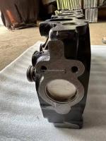 China Complete Cylinder Head for Toyota 1DZ 1DZ-1 Forklift Engine 5FD6FD20-30 Diesel Auto Parts for sale