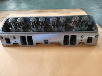 China SBC GM350-906 Complete Cylinder Head Iron Casting Small Block V8 12558060 for Chevy 350 for sale