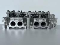 China G4CS 4G64 8 Valve Complete Cylinder Head Assembly for Mitsubishi Forklift Engine Parts for sale