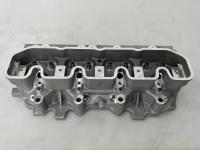 China Cylinder Head TDI300 ERR5027COM for Land Rover Defender 300TDI 2.5L Aluminum for sale