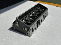 China GM262 4.3L 262 V6 Engine Complete Cylinder Heads 12557113 for Chevrolet Chevy GM for sale