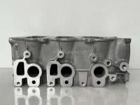 China DAIHATSU 370Q Cylinder Head 11101-87726 22110-0Z000 AA100-10 Bare Head Engine Part for sale
