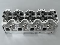 China Bare Cylinder Head 2C for Toyota Avensis Carina Picnic 8 Valves 4 Cylinders Auto Engine Head for sale