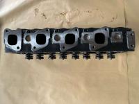 China TD27 Cylinder Head Assembly Complete with Valves for Nissan Terrano D21 D22 Navara 2.7L Diesel Engine OE 11039-43G03 11039-45N01 for sale