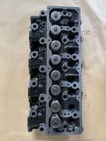 China Factory Price TD27 Cylinder Head Assembly 11039-7F409 for Nissan Terrano II Navara 2.7 Turbo Diesel Parts for sale