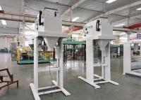 China Single Weigher Bagging Machine with Touch Screen Display and High Weighing Accuracy for 400-600 Bags/Hour 50kg Packing for sale