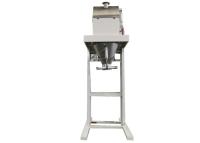 China 60kg CE Automatic Rice Weighing Bagging Machine With Stainless Steel Hopper for Granule Packing for sale