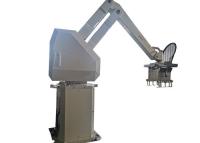 China 4 Axis 130kgs Palletizing Robot Arm for Food and Beverage Industry with 330 Degree Movement for sale