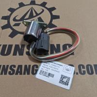 China Hyunsang Construction Equipment Excavator Solenoid XJAU-00572 For R80-7 for sale