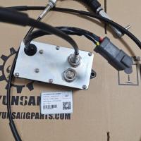 China Accel Actuator Throttle Motor 21EN-32380 For R300LC-9S R300LC-9SH R330LC-9S for sale