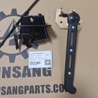 China Excavator Parts Back Latch Assy 71Q6-02350 For R140LC9 R160LC9 R140W9 R180W9A for sale