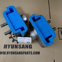 China Hyunsang Parts Engine Mount Rubber 4410044 4633498 4471137 4489272 for 270C LC JD EG70R HU230-A for sale