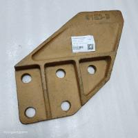 China Excavator Spare Parts Cutter Side 63E1-3533 63E1-3534 For R210LC7 R250LC7 R320LC7 for sale