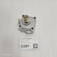 China Hyunsang Engine Spare Parts Fuel Pump K15471-35013 For V2203 V2003 for sale