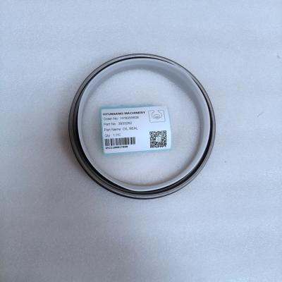 China Excavator Engine Parts Crankshaft Oil Seal 3933262 for R140LC-7 R140LC-9S for sale