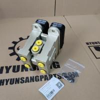 China Hyunsang Excavator Parts 31Q6-20100 Pedal For Model HX140L, HX160L, HX180L, HX220L for sale