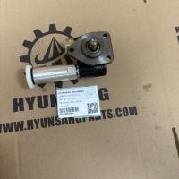 China Hyunsang Excavator Parts Fuel Feed Pump 2552969 105220-7180 For 320C 318C 312C 323D 3066 for sale
