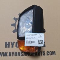 China Hyunsang Parts Head Lamp Assembly 700/50121 For Backhoe Loader 3CX 4CX for sale