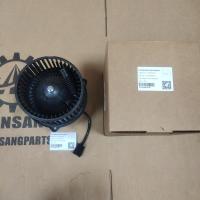 China Excavator Engine Parts Blower Motor 11N6-90700 For R210LC-7 R200-7 R520-9S for sale