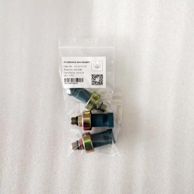 China Pressure Sensor Switch 4353686 4338448 4331690 For Hitachi EX200-5 EX120-5HG Excavator for sale