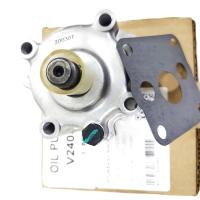 China Kubota Parts Oil Pump 15471-35013 19077-01504 17111-36410 For V2203 V2403 Engine for sale