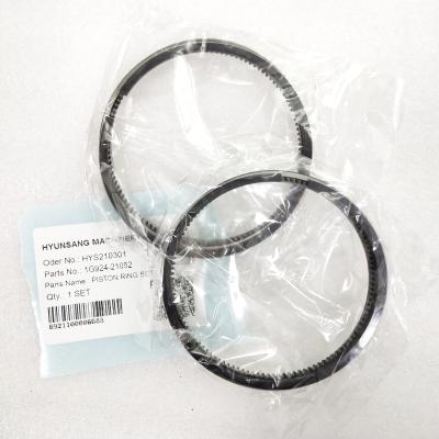 China Kubota Engine Parts V2403 Piston Ring Set 1G924-21052 04811-10700 1A045-21050 for sale