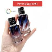 China Premium Gradient Glass Perfume Bottles with Fine Mist Sprayer (30ml, 50ml, 100ml) for sale