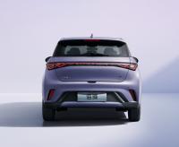 China BYD 5-Seat Electric Sedan with 420km Range and 130kW Motor Power - Fast Charging in 0.5 Hours for sale