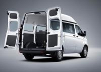 China Ford V362 New Full Shun 7-9 Seat Gasoline Bus 4×2 with 1997ml Engine and 3300mm Wheelbase for sale