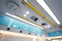 China Ford Transit Medical Emergency Ambulance 4×2 Diesel - 5820mm Length, 103kW Power with Oxygen System & Stretchers for sale