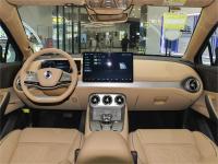 China BYD Tengshi 6-Seat SUV Plug-In Hybrid 4x4 with 216km Electric Range and 360kW Power for sale