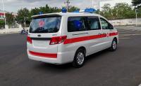 China 5.2m Medical Emergency Ambulance with 106kW Gasoline Engine and 4×2 Rear Drive for Patient Transport for sale