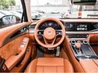 China Hongqi H9 Luxury Gasoline Limousine 5137mm Length 3060mm Wheelbase 4-5 Seats 7-Speed Automatic Transmission for sale