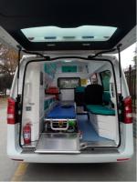 China Mercedes-Benz Medical Ambulance 2.0T Gasoline 7-Seat with 9-Speed Automatic Transmission and 2700mm Medical Cabin for sale