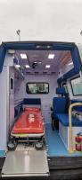 China Ford Transit Medical Ambulance 7/8 Seats 1998ml Diesel Engine 3300mm Wheelbase Emergency Vehicle for sale