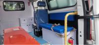 China Ford Transit Medical Ambulance 8-Seater Gasoline 2.0L 3300mm Wheelbase National VI Emission for sale