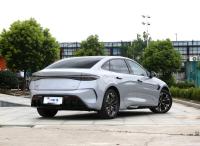 China BYD Plug-In Hybrid Sedan 5-Seater with 121km Electric Range and 17.6 kWh Battery for sale