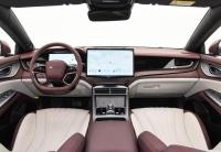 China BYD Plug-In Hybrid Sedan 5-Seater with 121km Electric Range and 17.6 kWh Battery for sale