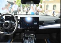 China BYD Plug-In Hybrid Sedan 5-Seater with 121km Electric Range and 17.6 kWh Battery for sale