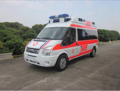 China Ford Transit 9-Seat Medical Ambulance 4×2 Diesel 2.2L Engine 3700kg Capacity for sale